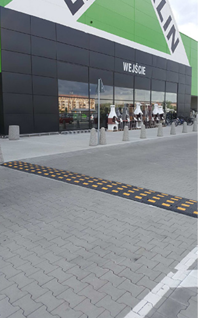 Speed Bump Kits – Barriers4u – Crowd Control & Safety Barriers